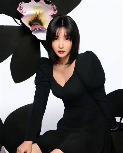 Liu Yan Hot Photo Album INEWS Liu Yan Hot Photo Album INEWS