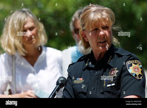 Holly Nicholson Kluth Undersheriff Of Douglas County Colo Front