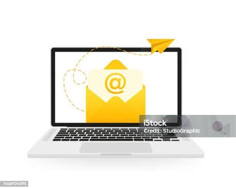 메일 봉투가 있는 노트북에서 메일을 전자 메일로 보냅니다 컴퓨터 및 문서가 화면에 표시됩니다 이메일 개념입니다 벡터 그림 전자메일에 대한 스톡 벡터 아트 및 기타 이미지