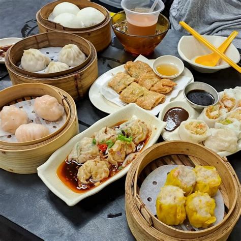 Victors Kitchen Famous Dim Sum Eatery With Lava Custard Buns Eatbooksg