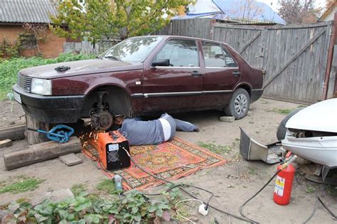Как поднять автомобиль для ремонта без подъёмника и ямы