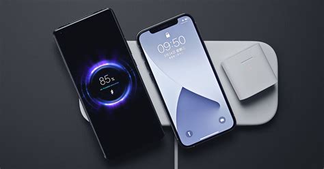 The Special Xiaomi Wireless Charger Charges Over Its Entire Area