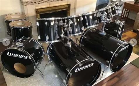 You Can Now Buy A Drum Set That Was Owned By Late Kiss Drummer Eric Carr Loaded Radio