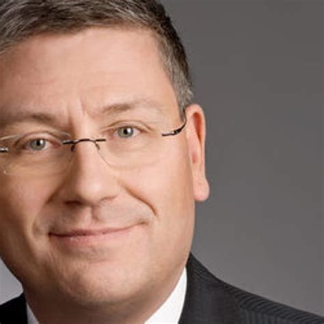 Adler Holt Arnold Van Bebber Als Neuen Marketingchef An Bord Fashionnetwork Deutschland