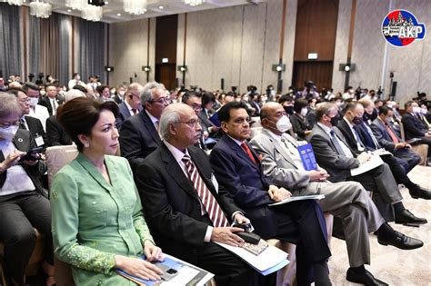 សម្តេចនាយករដ្ឋមន្រ្តី ហ៊ុន សែន អញ្ជើញជាអធិបតី បើកវេទិកាភាពជាអ្នកដឹកនាំ និងភាពជាដៃគូអាស៊ាន