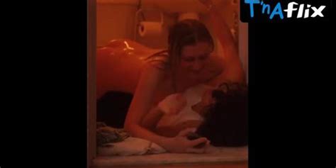 Victoria Cronin Sexy Scene In Friends Like That
