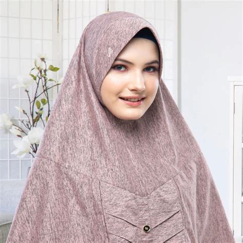 20 Merk Hijab Asli Indonesia Sebagai Inspirasi Bisnis