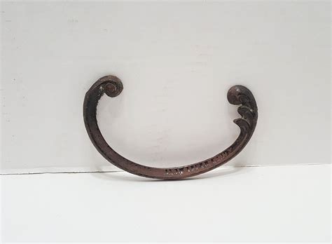 Vintage Half Moon Wood Decorative Trim Accent With Leaf Accent