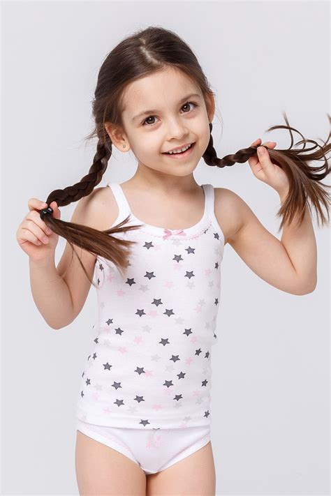 Детское нижнее белье прозрачное на кровати Много фото