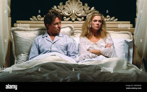 Michael Douglas Kathleen Turner Movies Efvga