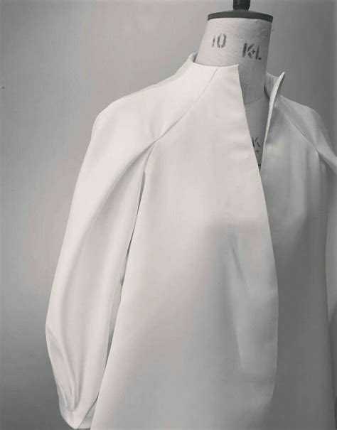 Пин на доске элемены в 2024 г | Идеи наряда, Женские блузки, Одежда для ...