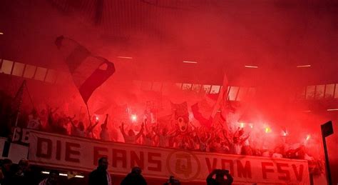 Monthly Overviews - ultras
