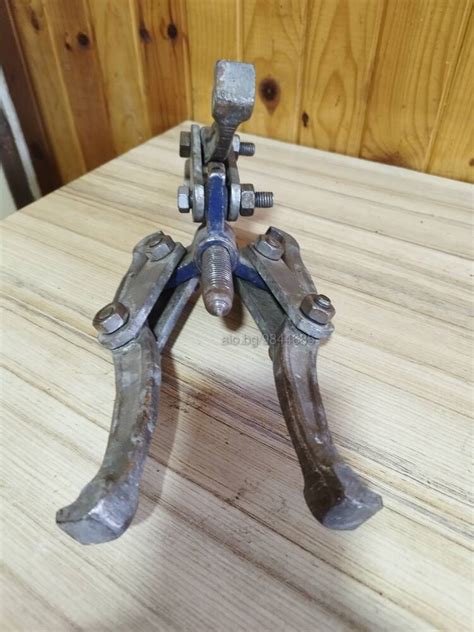 Българска скоба за лагери Инструменти Баня Българска скоба за външни и вътрешни лагери