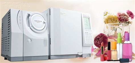 تعیین میزان مواد معطر در محصولات آرایشی با دستگاه طیف سنج جرمی Gc Ms