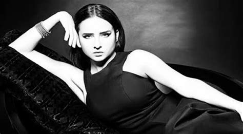 نيللي كريم تتألق في جلسة تصوير إرم نيوز