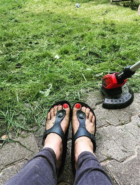 Finished Gras Cutting R Birks Nsfw