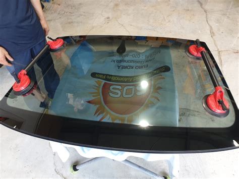 아우디 A5 앞유리교체 돌빵칩 크랙으로 Audi A5 Sportback 전면유리교체 및 글라스틴트 선셋 열차단썬팅 설치과정과 궁금한 내 앞유리교환 수리가격 정보 Tip