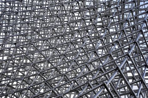건축 건설 엔지니어링 배경 조밀 한 격자의 형태로 용접 된 많은 금속 막대 0명에 대한 스톡 사진 및 기타 이미지 0명 강철 건설 프레임 Istock