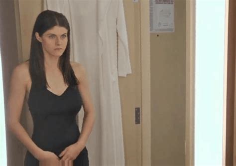 The Layover Alexandra Daddario Arabroc