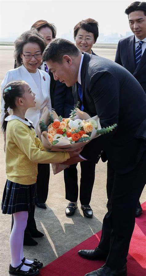 Монгол Улсын Ерөнхий сайд Л Оюун Эрдэнэ БНХАУ д айлчилж байна