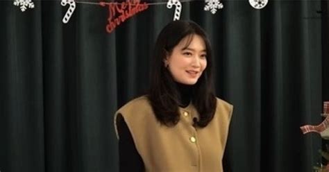 ‘7년차 커플 김우빈♥신민아 크리스마스 트리 장식도 함께