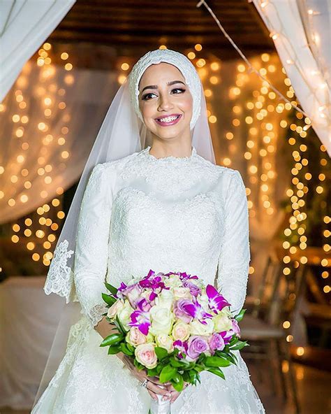 10 Traditional Islamic Hijab Wedding Dresses Demilked