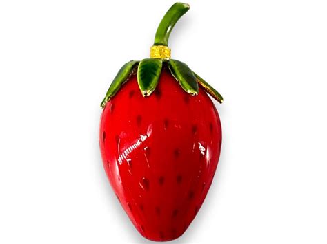 Lot Delightful Juicy Strawberry Pin