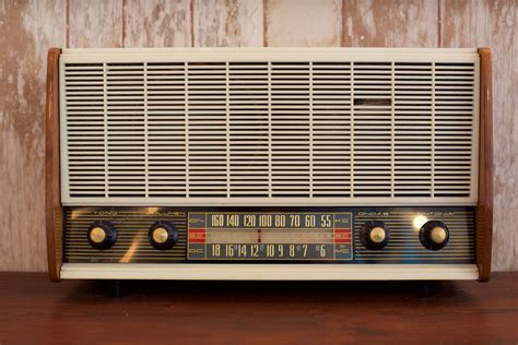 무료 이미지 과학 기술 생성물 라디오 수신기 창 덮개 전자 기기 통신 장치 5760x3840 45812 무료 이미지 Pxhere