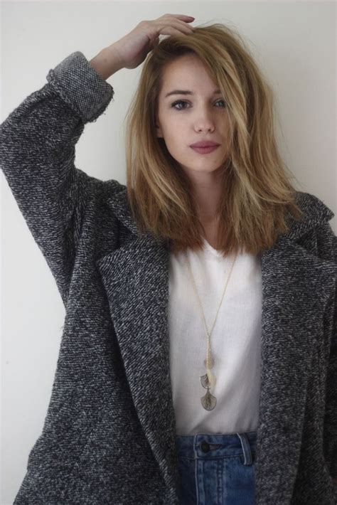 Below Shoulder Length Haircuts For Thick Hair