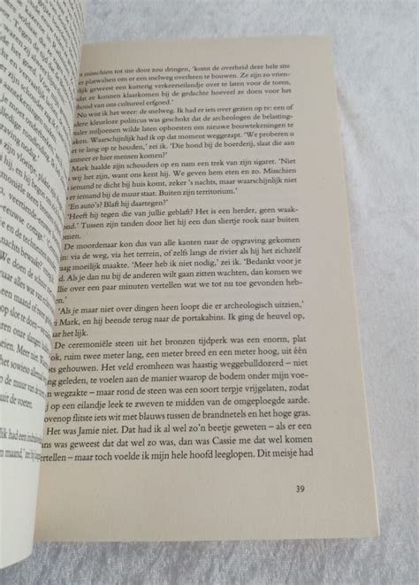 De offerplaats. Tana French – Esthersboekenplank