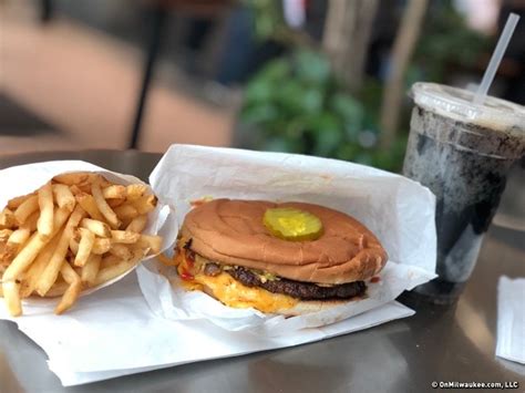 On The Burger Trail The Cheeseburger At Kopps