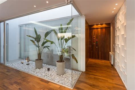 8 Jardins Interiores Super Modernos Homify