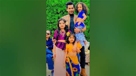 පුංචි අවුරුදු කුමරියන් රවීන් කණිෂ්කව වට කරගෙන Youtube