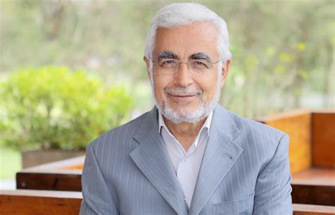 Resilience Illustrated Dr Salih Yucel Honoured With Premiers Award Amust