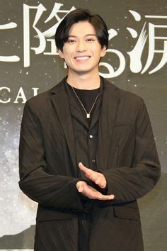 Pin By Riruna On Mackenyu Arata One Piece Crew Nijirô Murakami Zoro