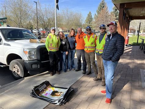 Banners Honor Sisters Class Of 2024 The Nugget Newspaper