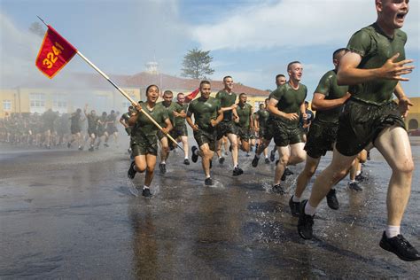 Military Voices Flag Run