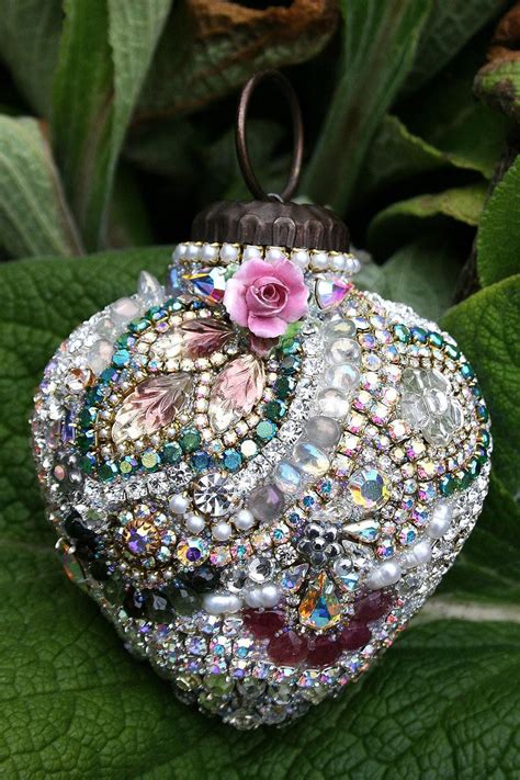 Gorgeous Small Jeweled Heart Rhinestones Quartz Crystals