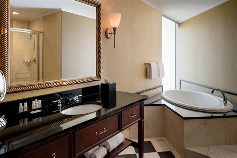 The Battle House Renaissance Mobile Hotel And Spa Discover North America