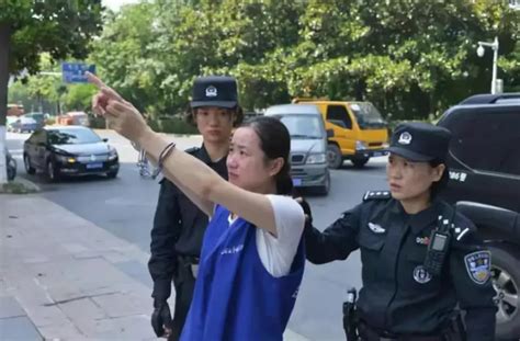 安徽90后女黑老大，淑女外表祸害40个家庭，被捕时还在读研究生 知乎