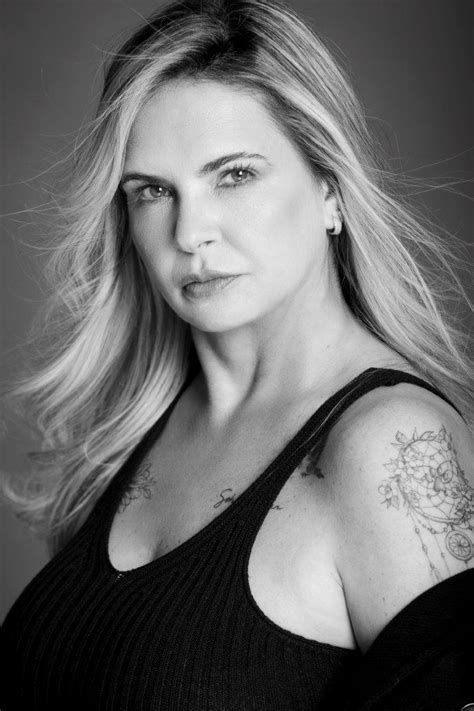 Daniela Vieira 40 Graus Models