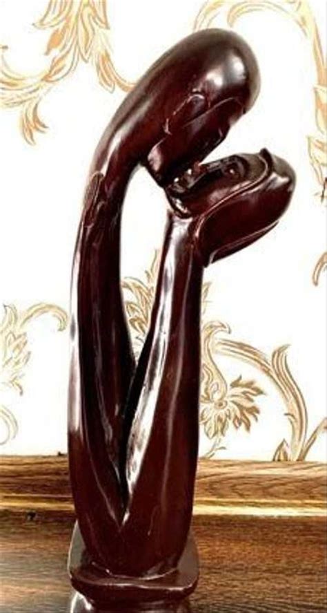 Статуэтка из красного дерева Festima Ru Мониторинг объявлений