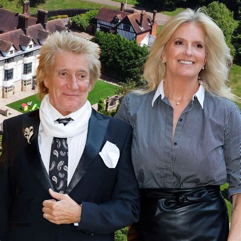 Rod Stewart Flooded With Support As He Shares Huge News