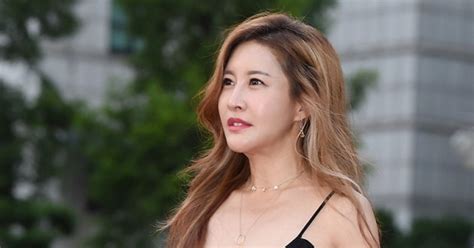 [hei포토] 손정민 아슬아슬한 의상 입고~ 부천국제판타스틱영화제