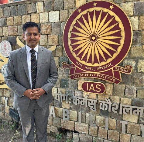 Himanshu Aggarwal Ias