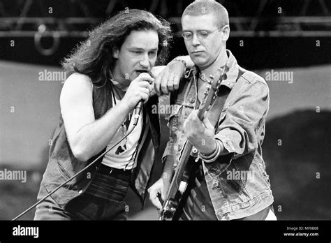 U2 1990