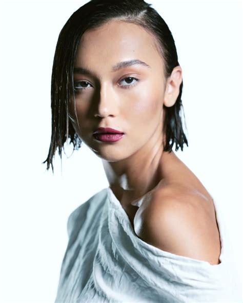 Modelle Modena Greta Laura R Modo Models Agency