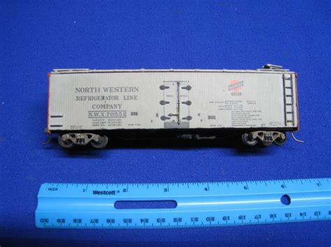 Ho Scale Wood North Western Reefer Freight Train Kadee And Sprung Ebay