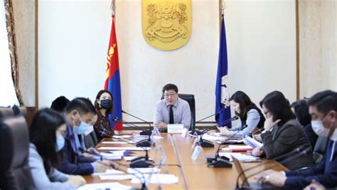 Согтууруулах ундаа худалдах түүгээр үйлчлэх тусгай зөвшөөрлийн бичиг баримтыг цөөлөх санал гаргажээ