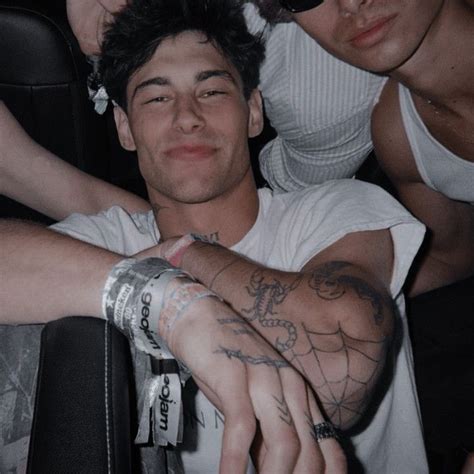 Ryan Manick Em 2024 Imagem De Livros Personagens De Livros Garotos Sensuais